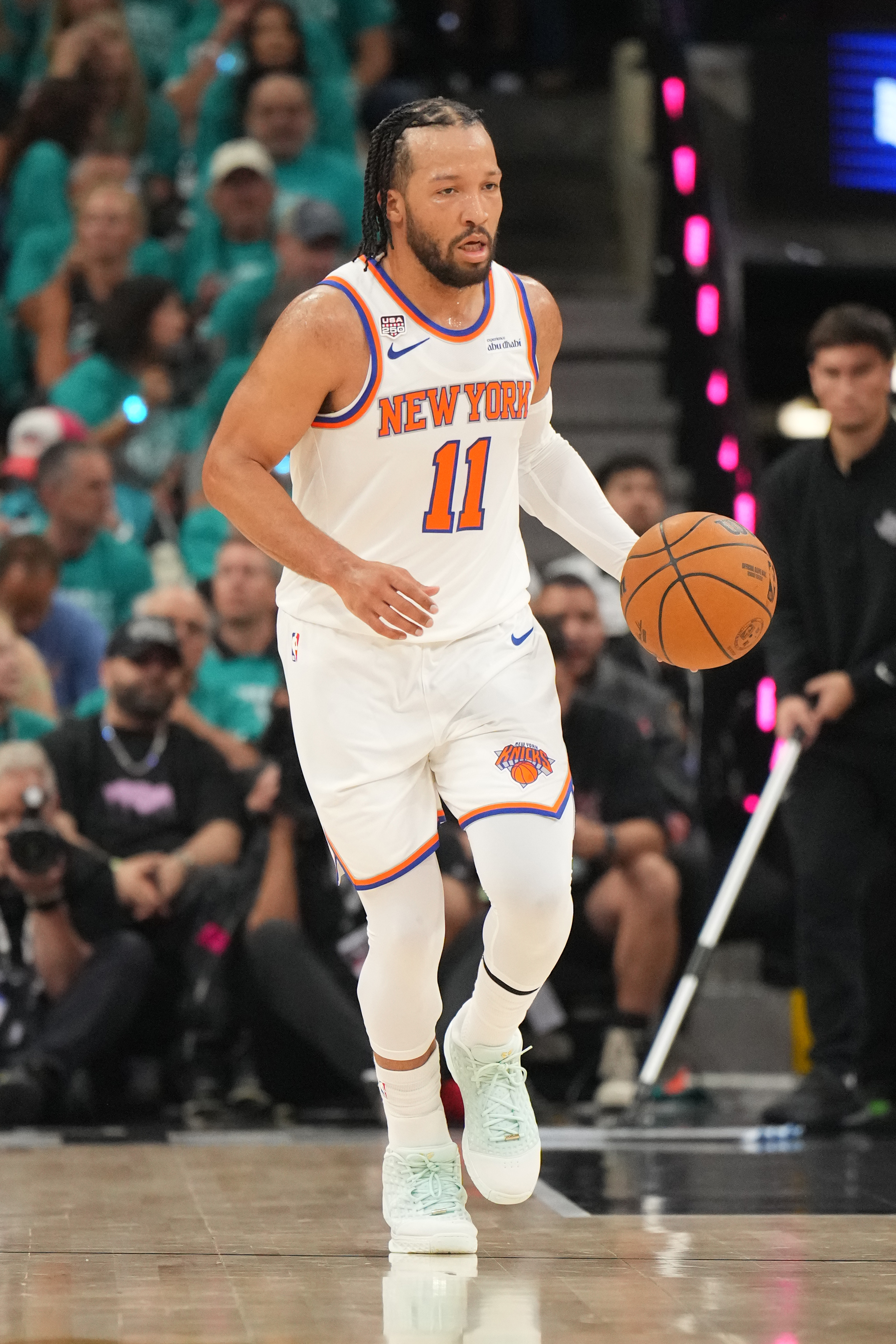 Will Knicks star Jalen Brunson stick with the Kobe 6s for the NBA ...