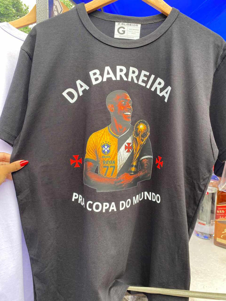 Rayan transforma a Barreira em baile para a Copa do Mundo