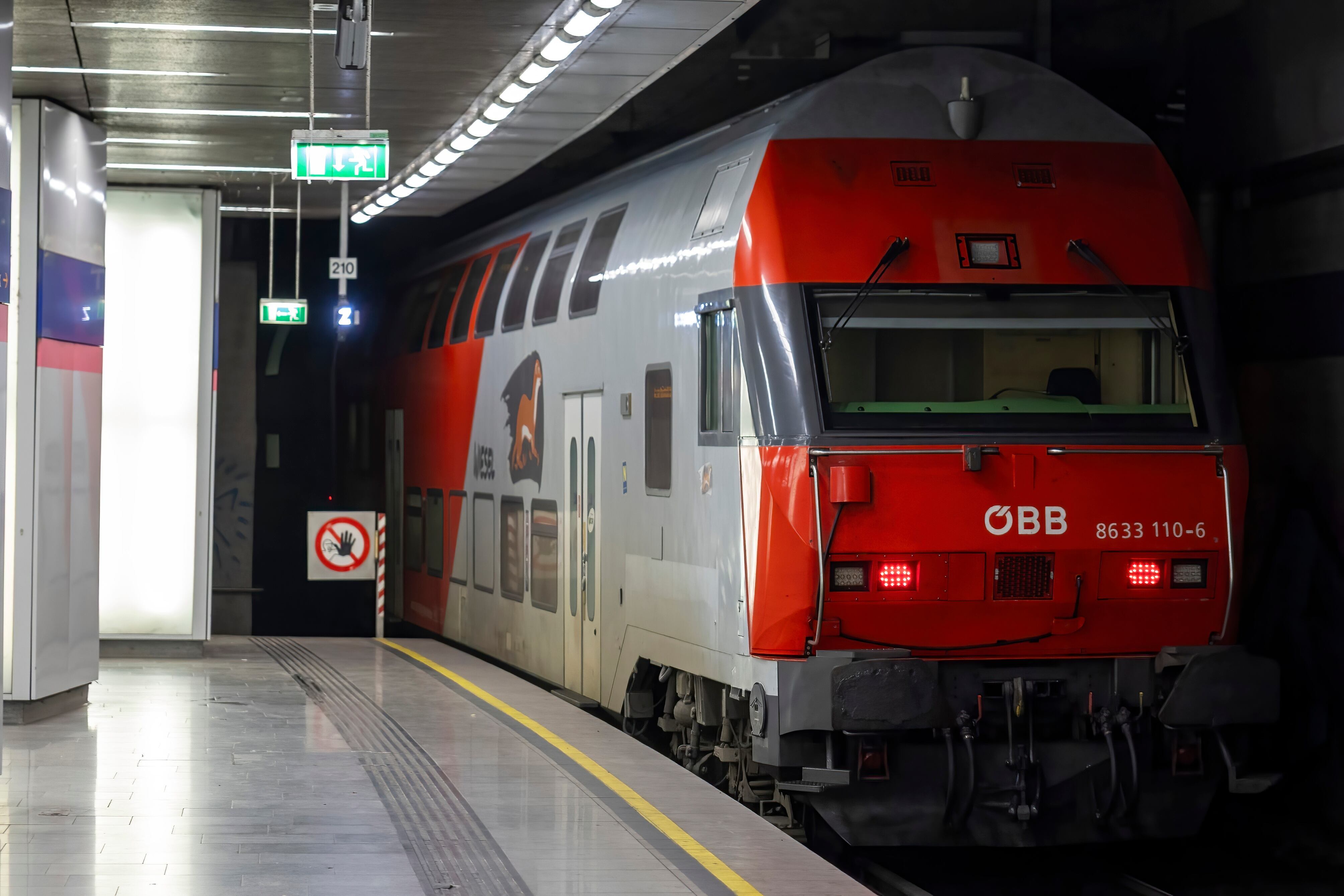 Arriban los trenes de dos pisos: una potencia global ratificó que ...