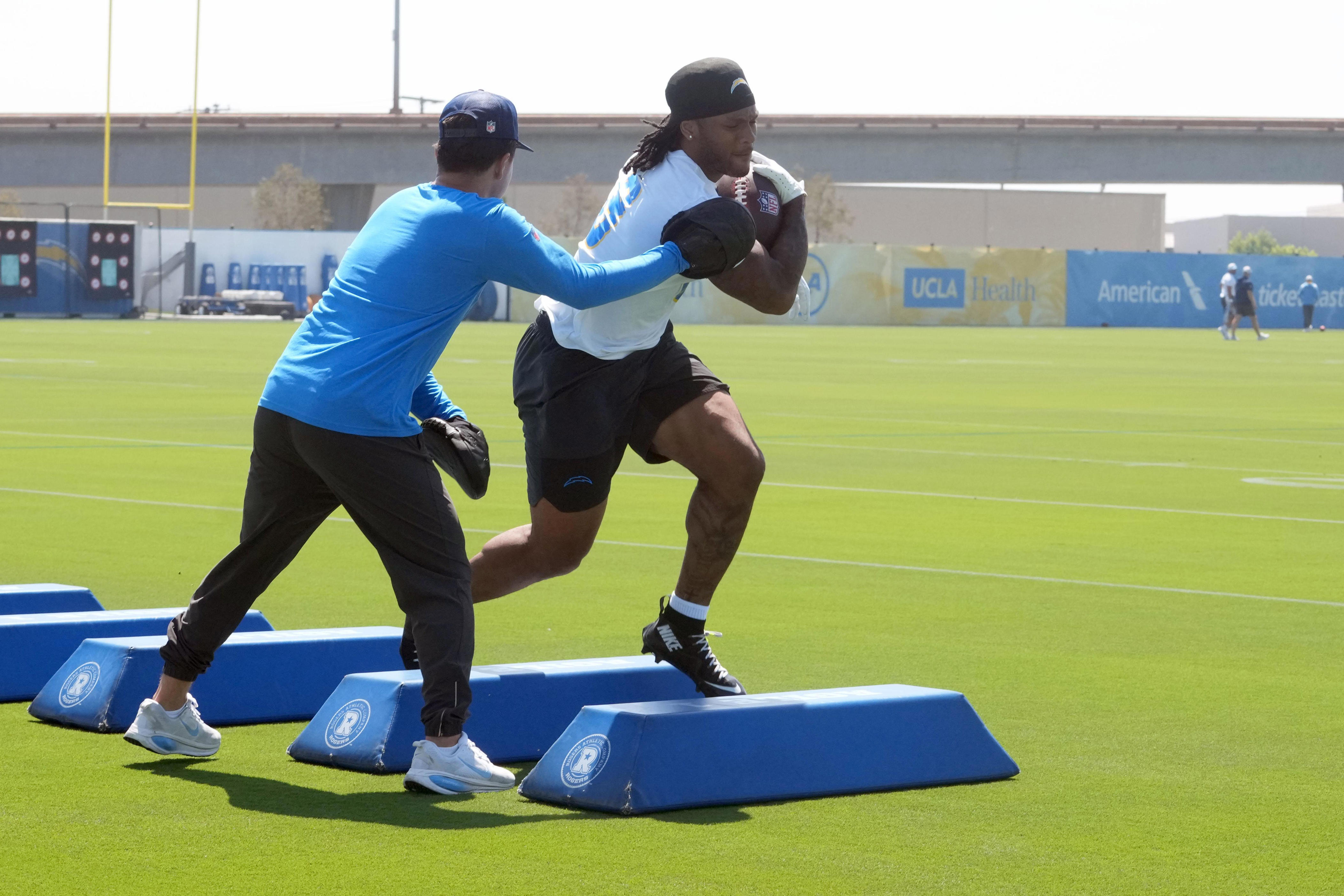 Chargers daily links: Friday open thread