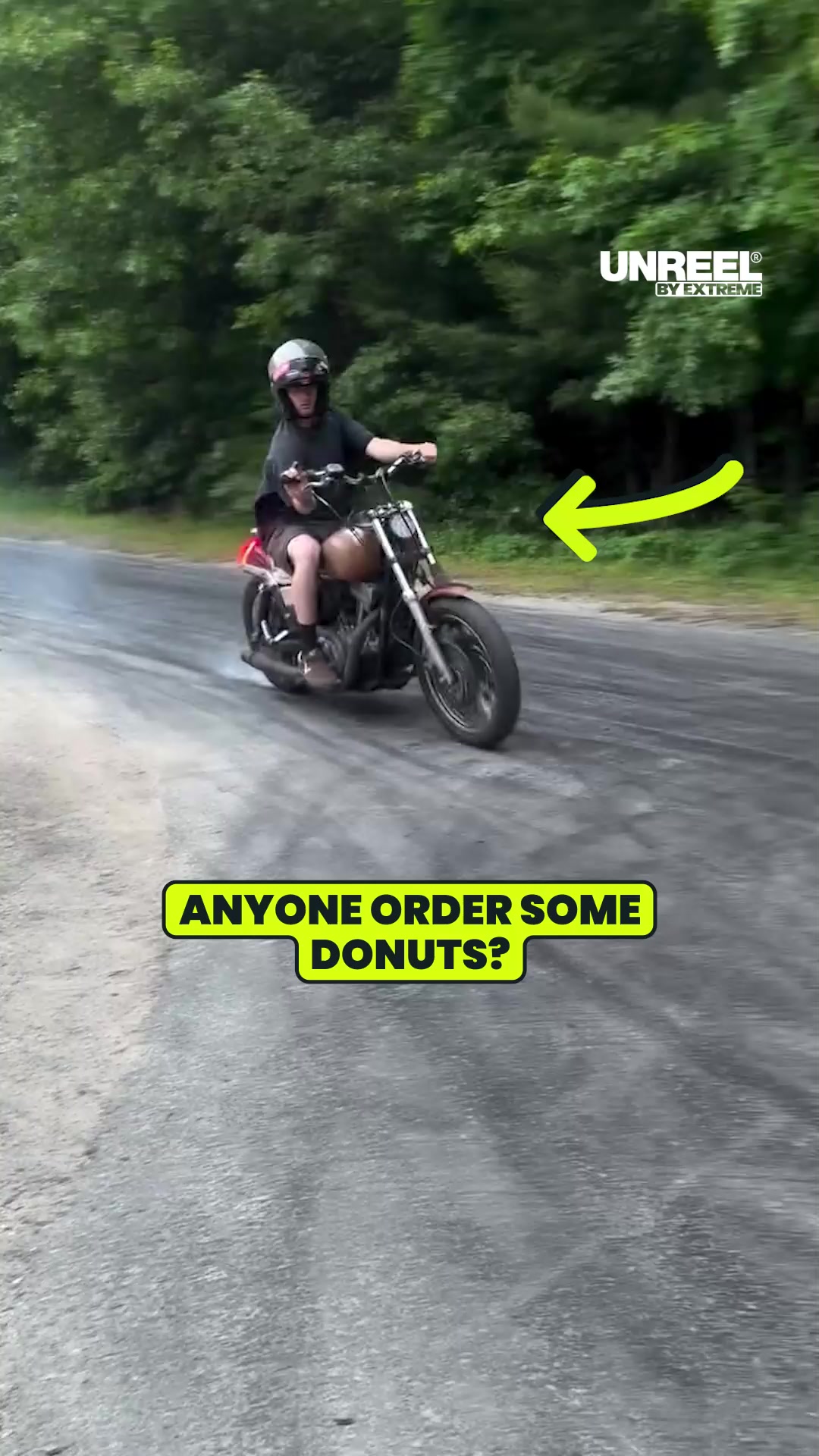 Harley-Davidson drifting & wheelies: mastering the Dyna Low Rider!