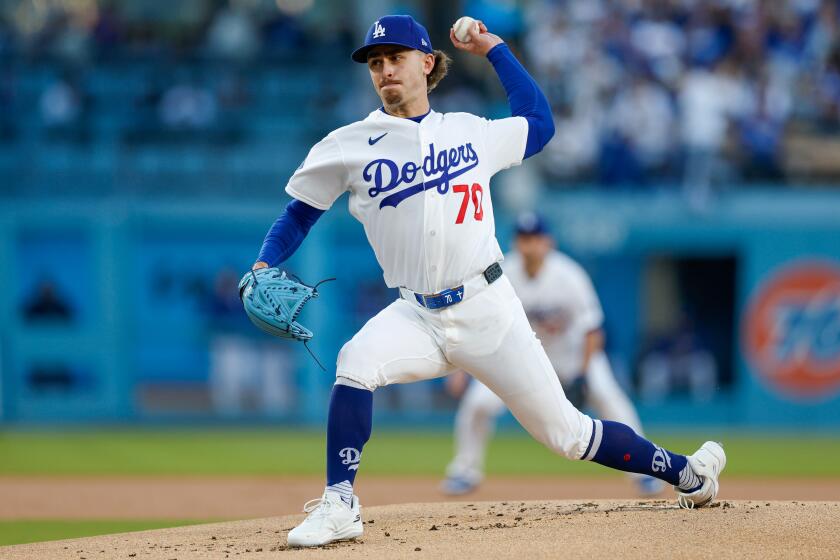 Justin Wrobleski carries no-hit bid into the sixth in Dodgers' win over ...