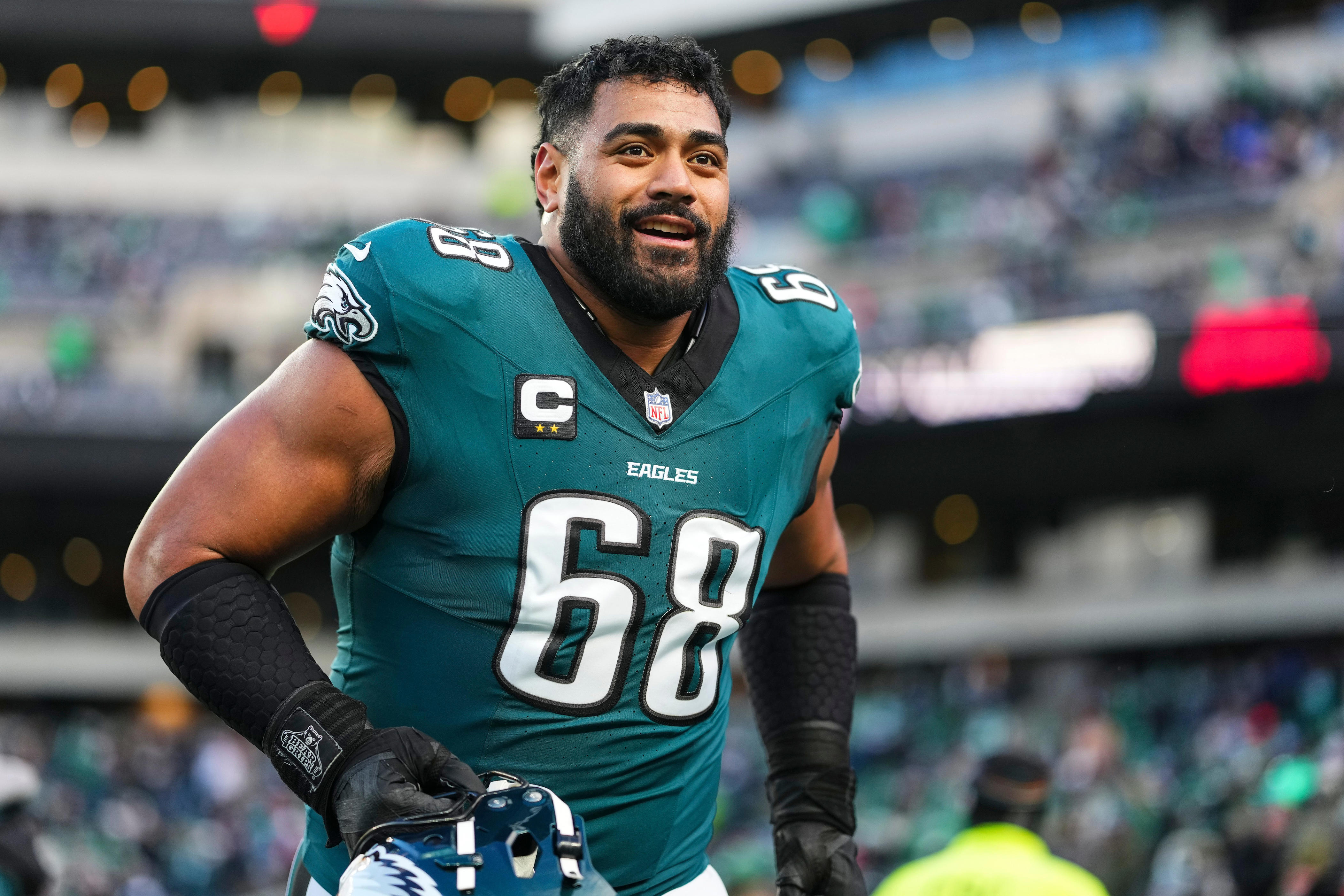 Former and current Eagles appreciate Chris Kuper's relentless approach