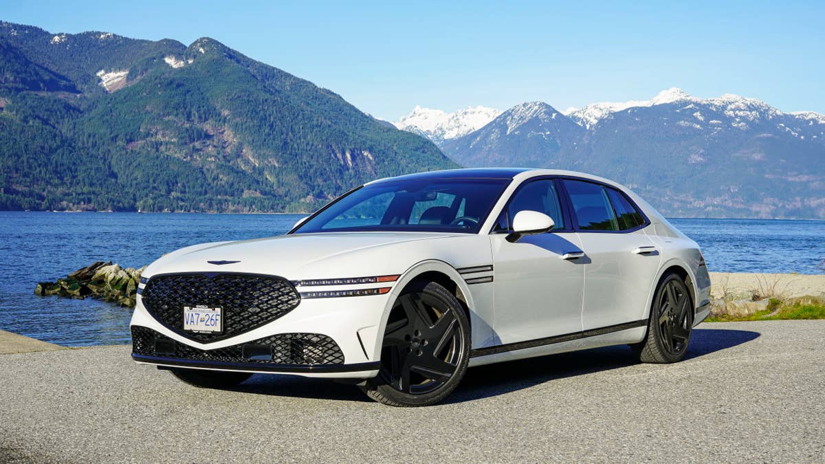 2026 Genesis G90