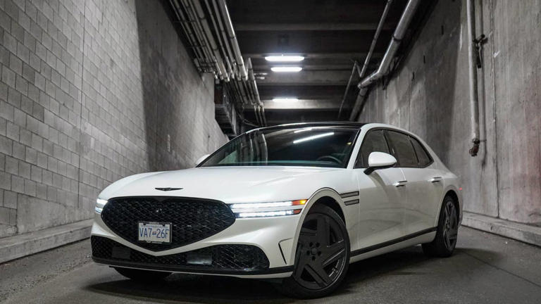 2026 Genesis G90