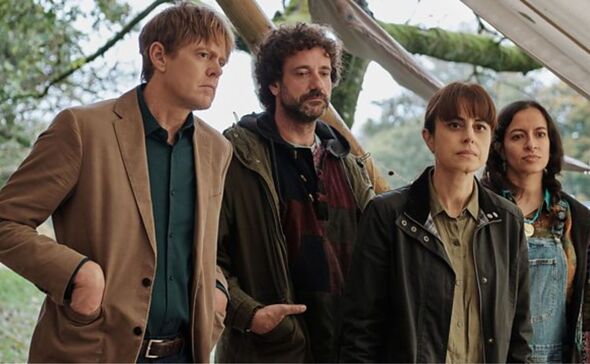 Reason Kris Marshall will never buy new shoes on Death in Paradise ...