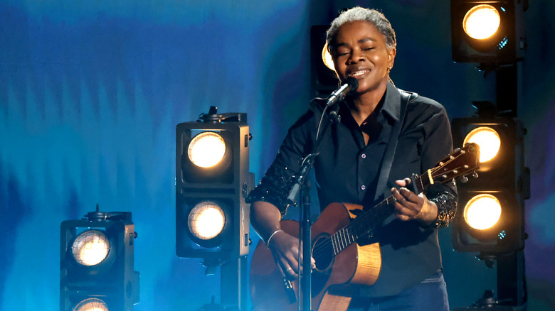What inspired Tracy Chapman's hit song Fast Car?