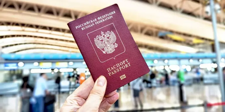 European nations push for tougher limits on Russian tourist visas