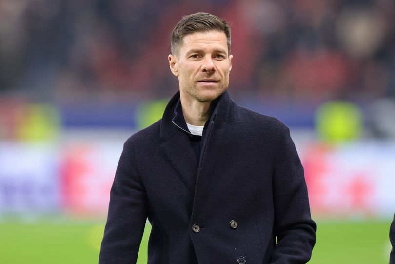 Xabi Alonso preparations begin as Chelsea manager flies in for training ...