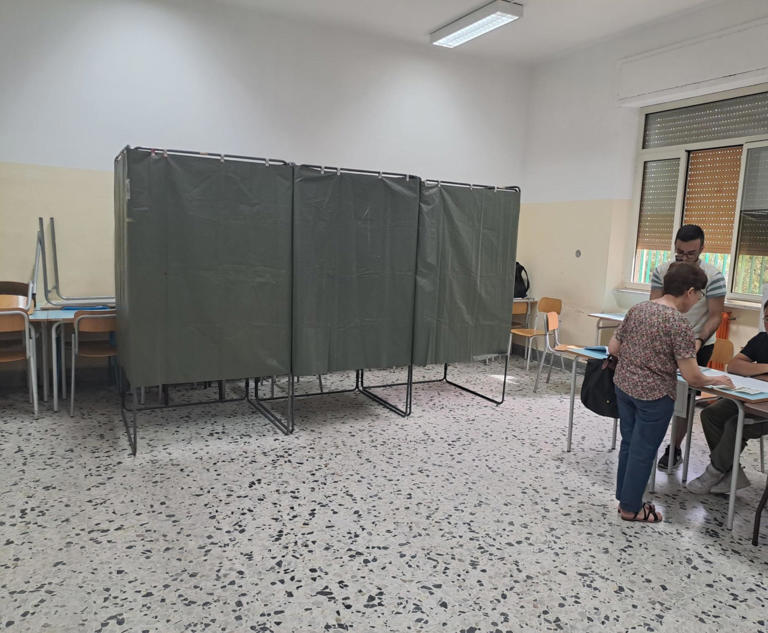 Sardegna verso il voto, 148 comuni alle urne