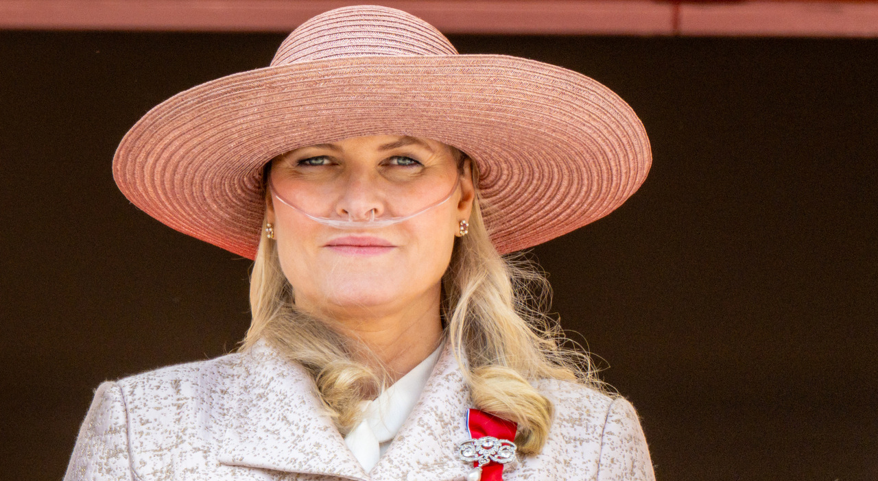 Mette-Marit di Norvegia, peggiorata la malattia: inserita in lista per ...