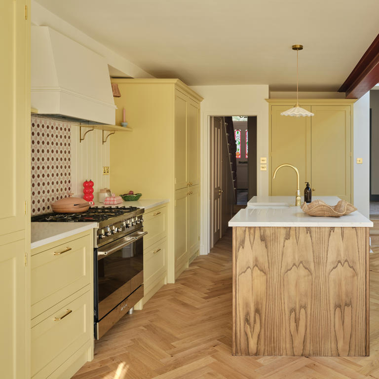 Retro kitchens are never going out of style - here's how to get the look