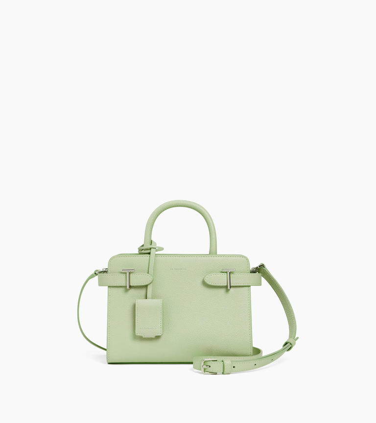 Alexandra Leclerc races to make this color trend an F1 Monaco Grand ...