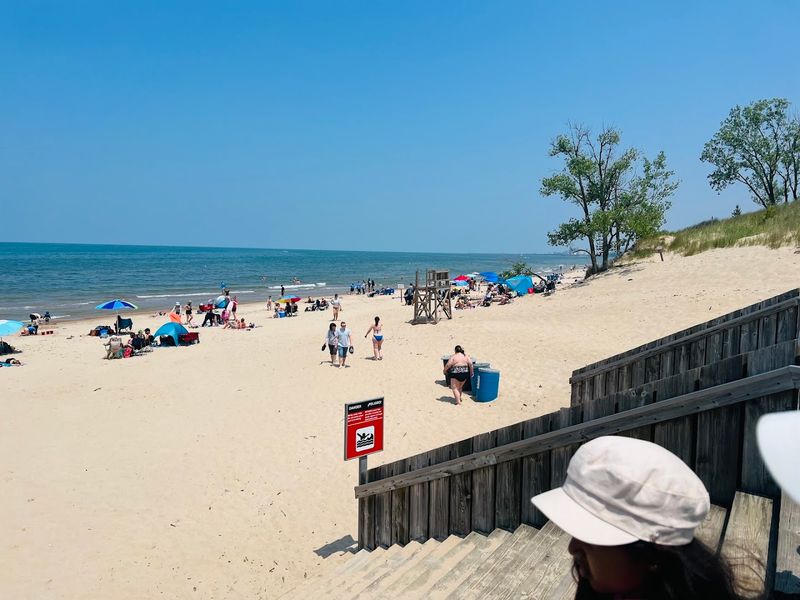 10 gorgeous sand beaches in Indiana look exactly like sunny California ...
