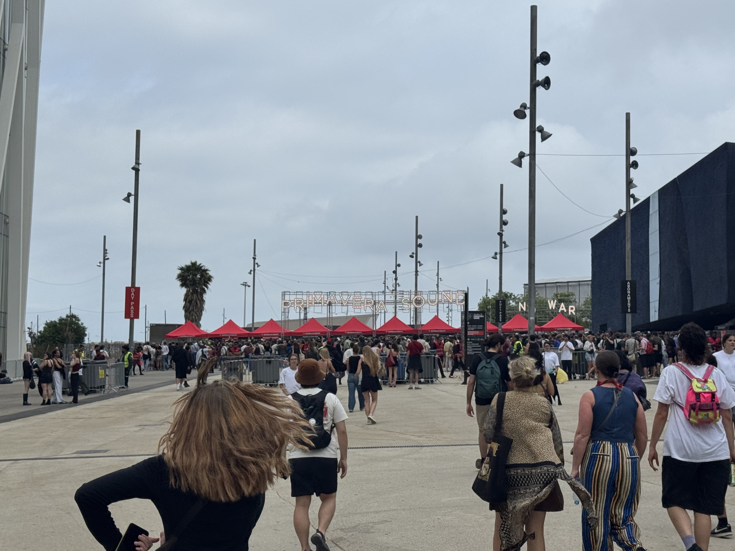 Primavera Sound Recap Days 1 & 2: Wet Leg Kicks Off the Festival and ...
