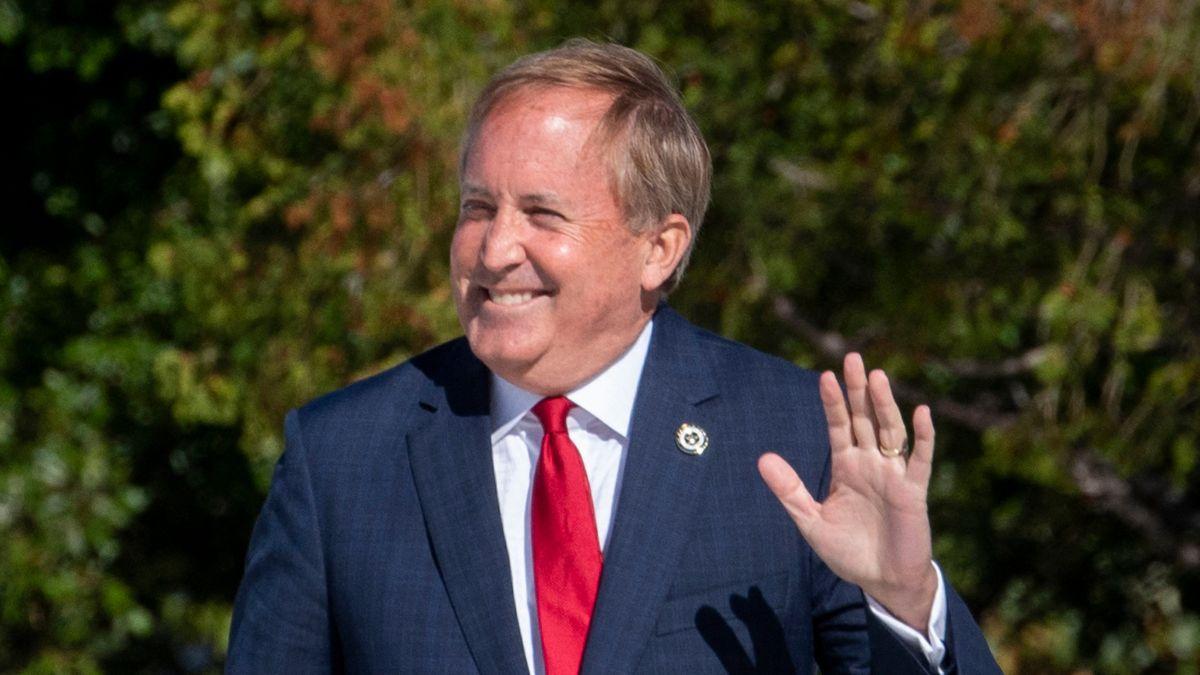 Ken and Angela Paxton avoid public divorce trial as Senate race heats up