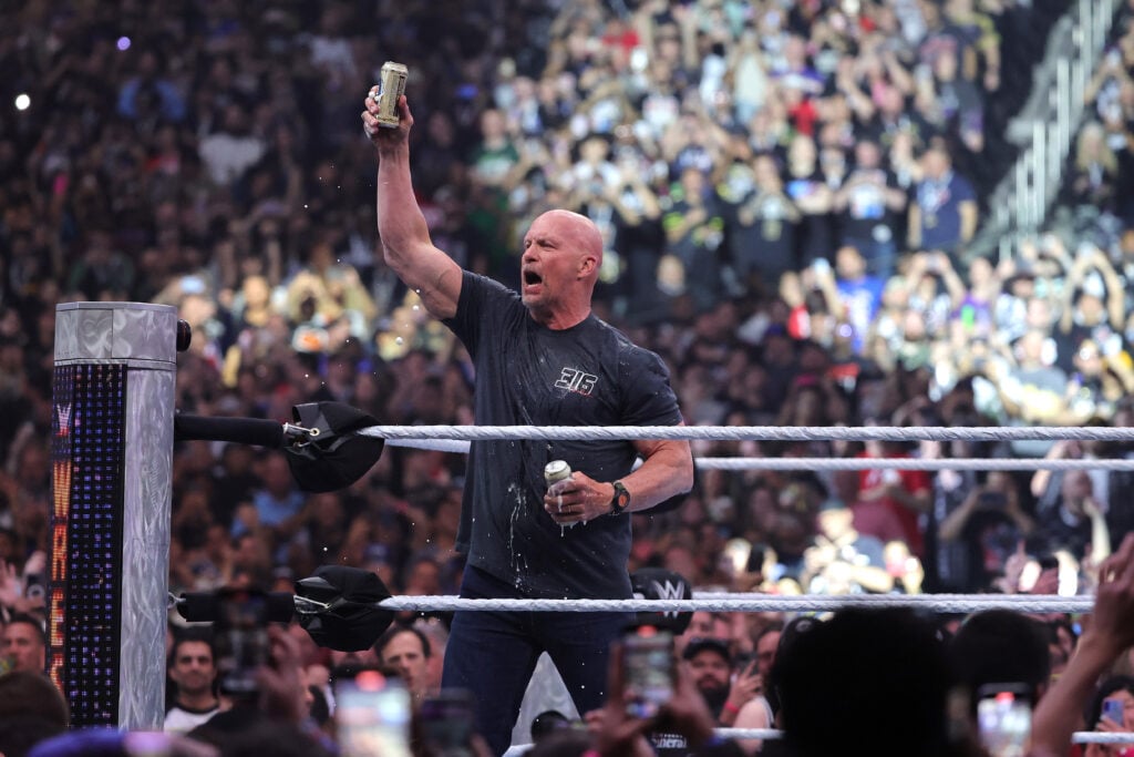How WWE will celebrate 30 years of Stone Cold Steve Austin and Hulk ...