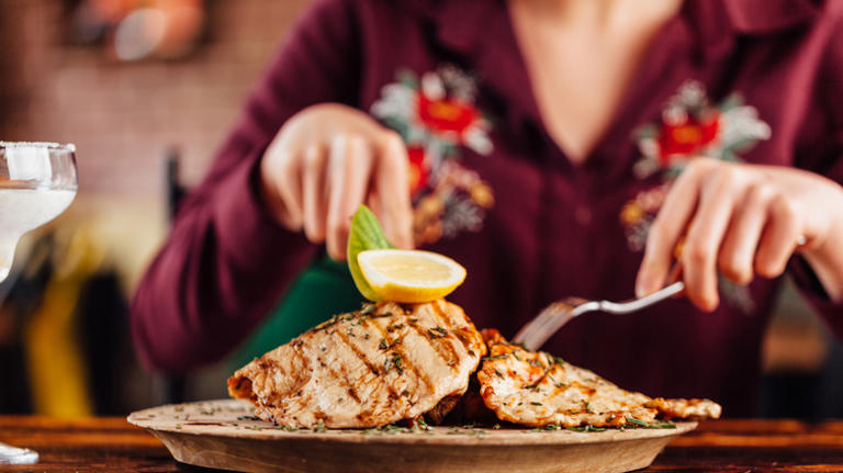 The difference between white and dark meat chicken is easily explained ...