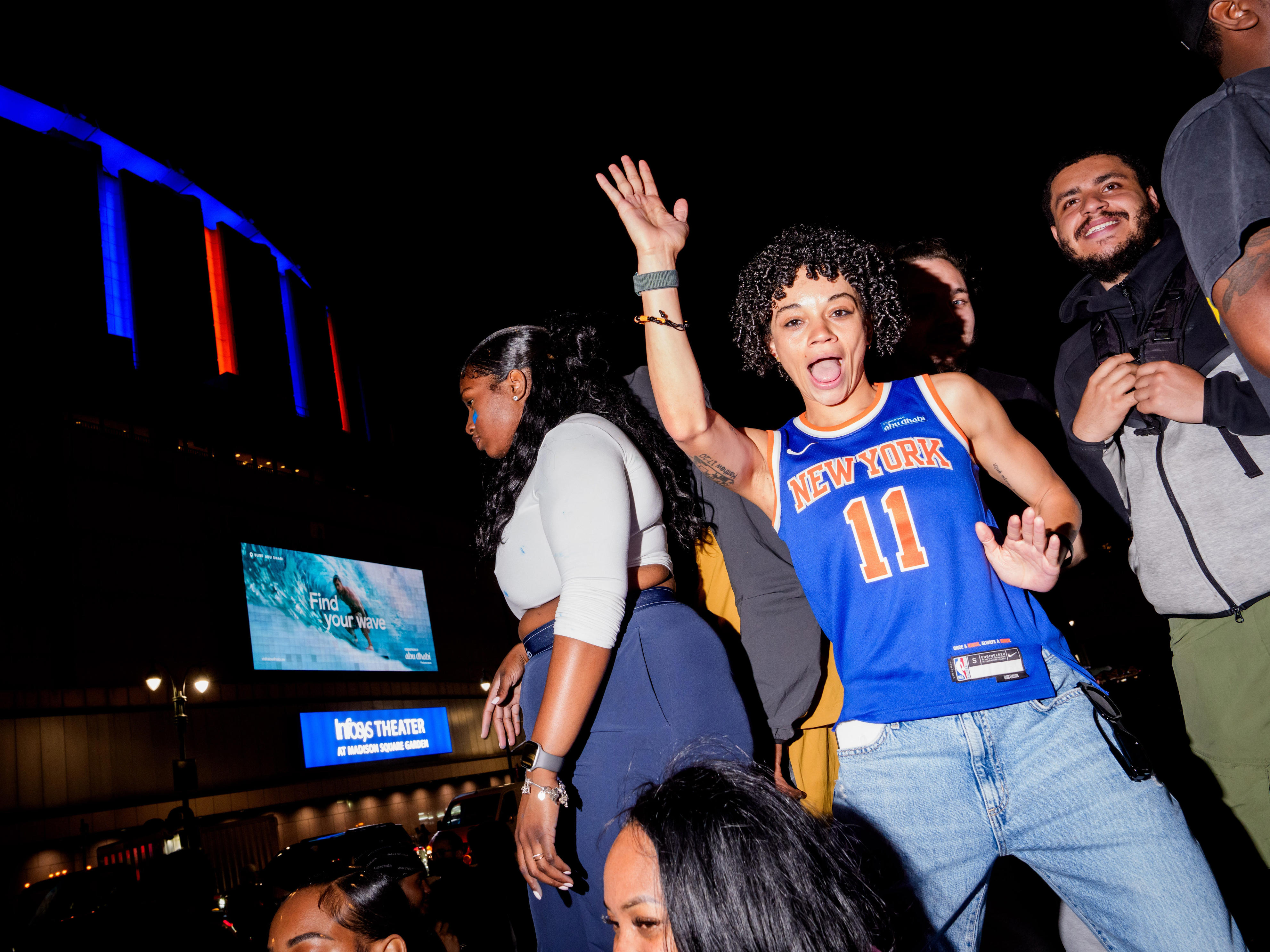 The Knicks are auctioning a pair of courtside tickets. The current bid ...