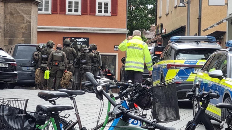 Absperrung in der Innenstadt: „Hinweise auf eine Person ...