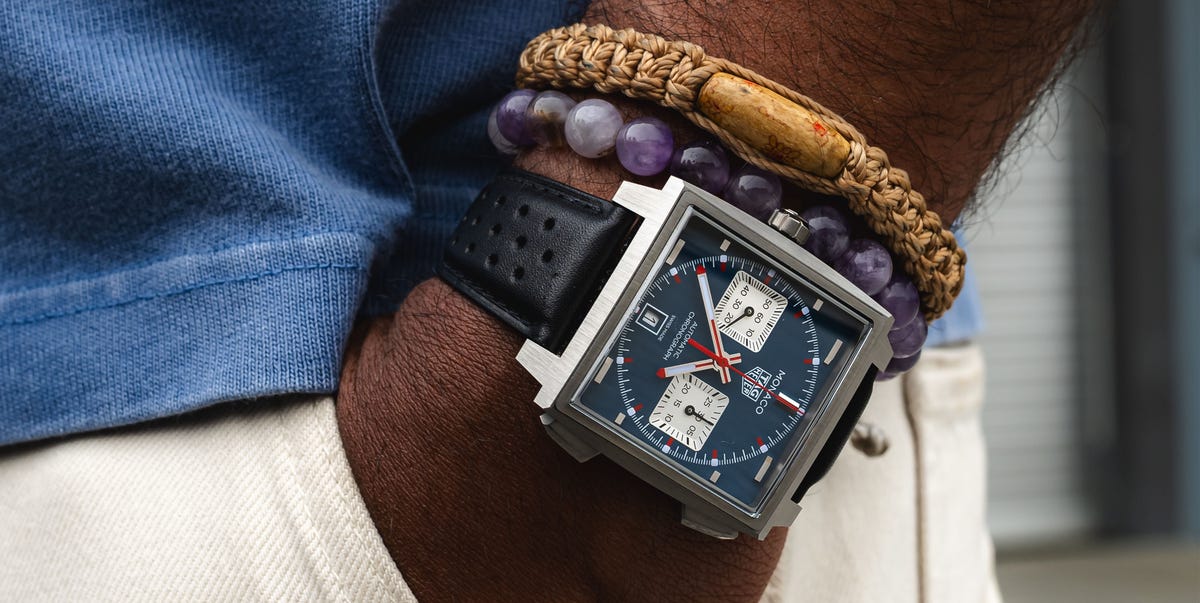 I spent the weekend with the new TAG Heuer Monaco. It's a square.