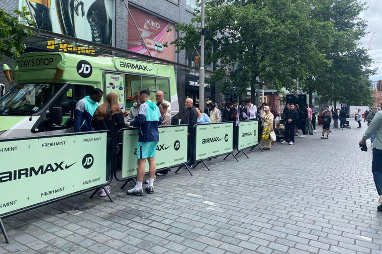 Reason why queues formed in Liverpool ONE today