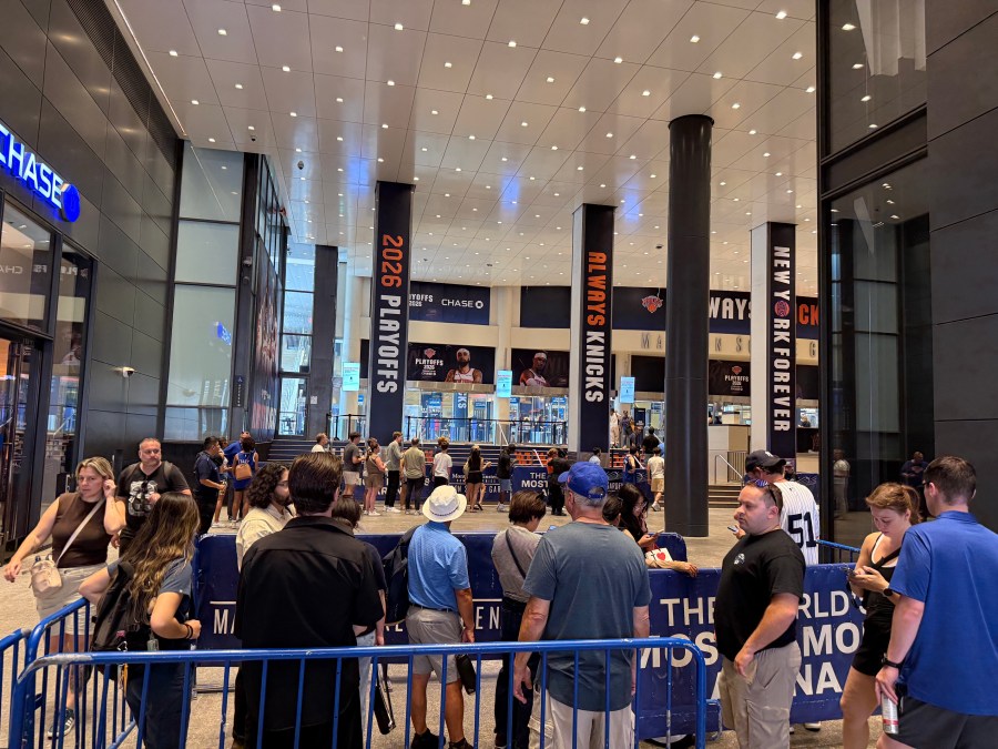Knicks Game 4 watch party, NYC street closures: What to know