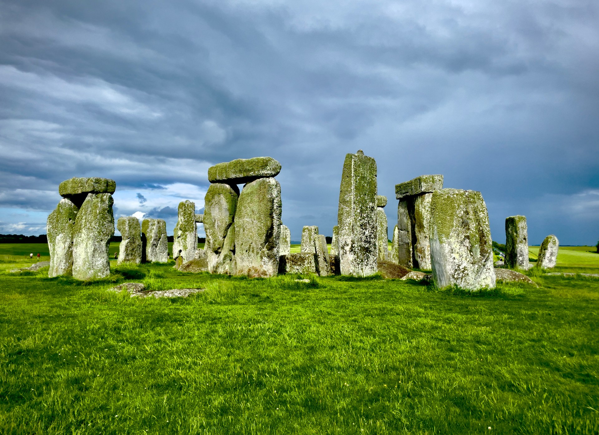 Scientists may have finally solved Stonehenge’s Altar Stone mystery