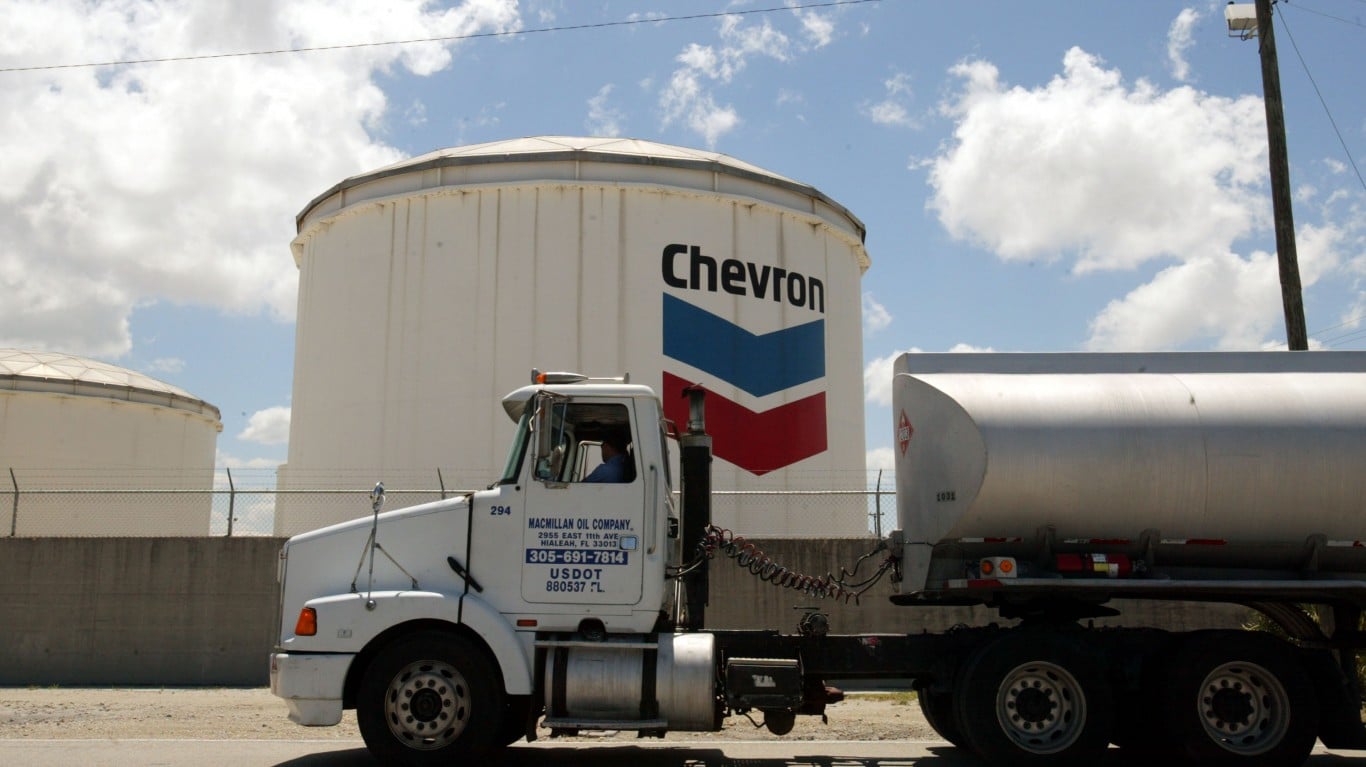 Got $3,000? 1 ultra-safe Dow dividend stock to buy and hold forever