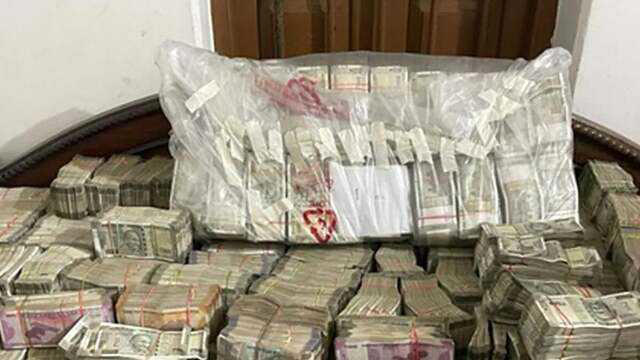 Kerala lottery fund scam: Accused says he burnt Rs 6 crore cash post ...