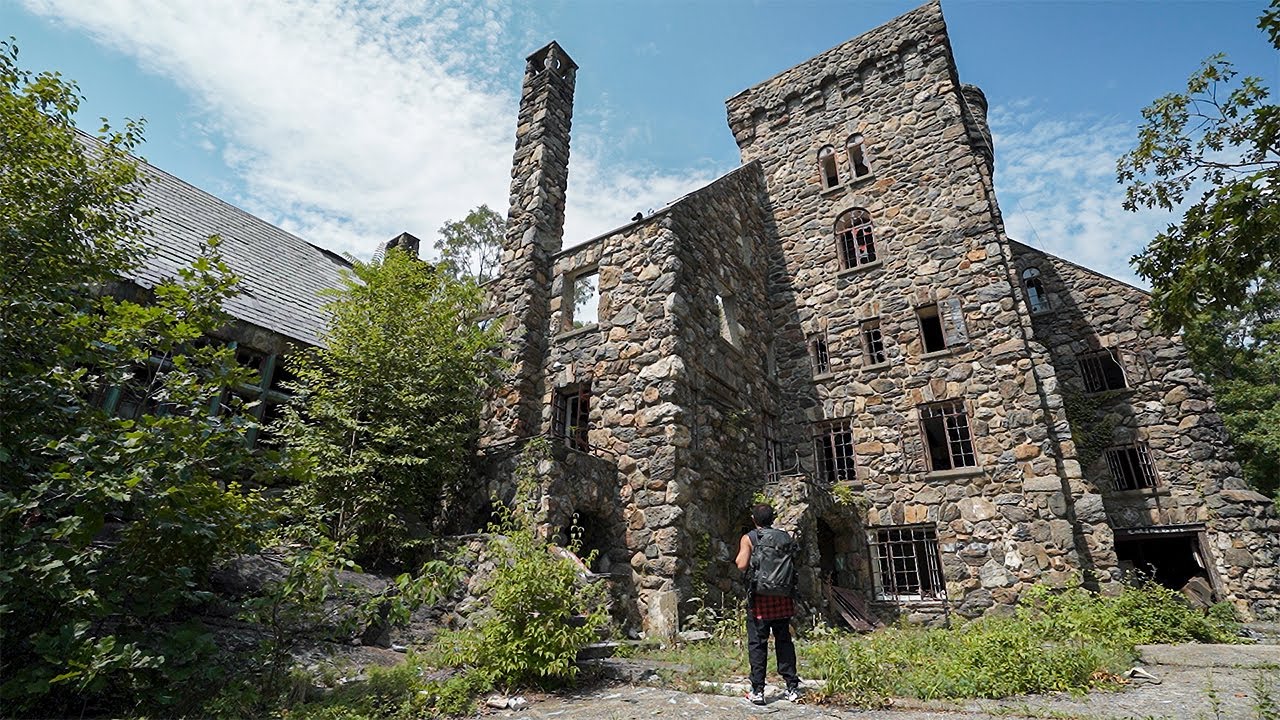Inside the lost Abercrombie family estate