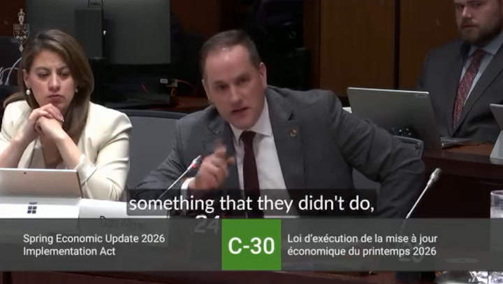 Transport minister unable to name measures to combat baggage tag switching