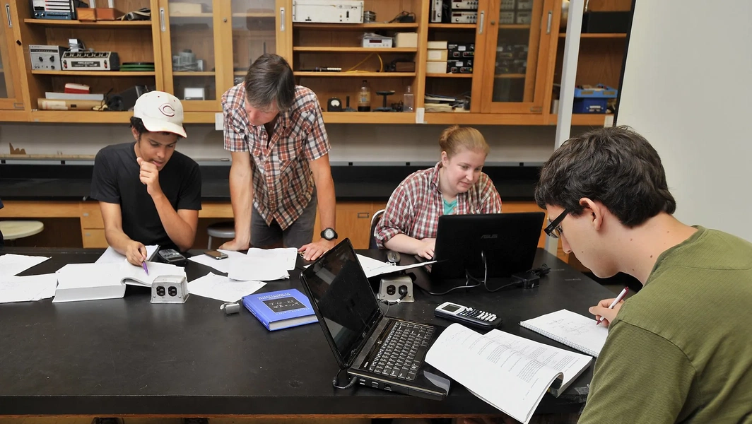 Making physics learning finally click for students