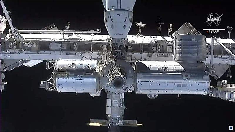 NASA: az ISS űrhajósai evakuációs készenlétben légszivárgás miatt