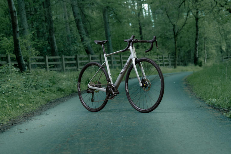 New bikes from Ribble that might actually fit you, shoes from Canyon ...