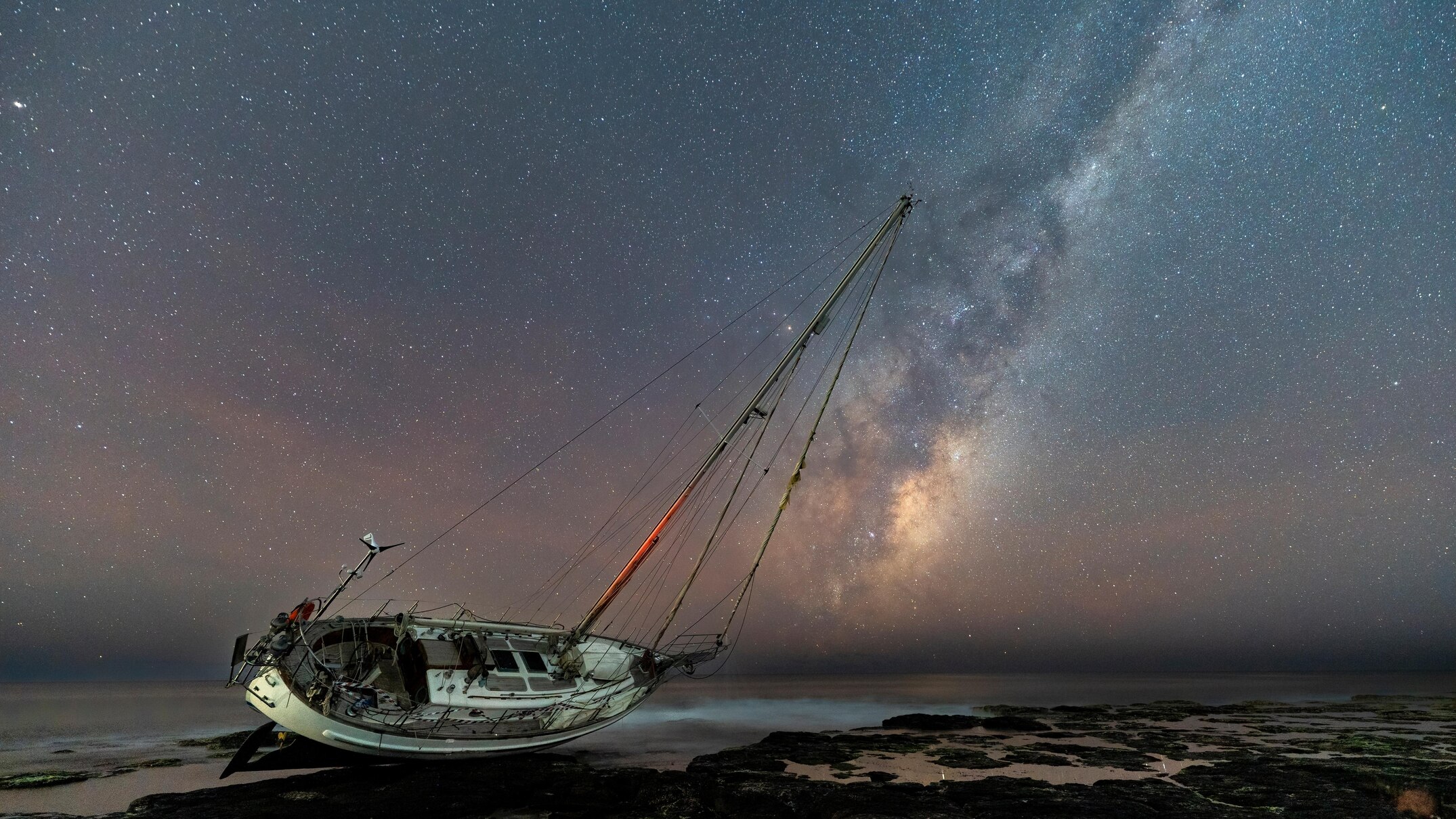 Ecologist raises environmental concerns after boat runs aground in ...