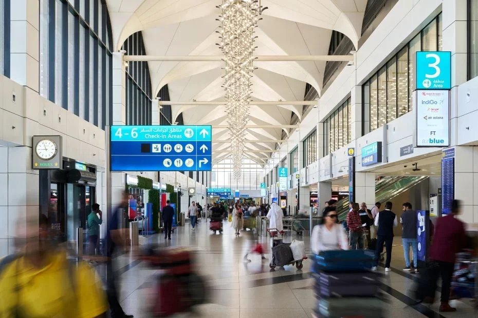 Ebola alert: UAE suspends new visas for three countries, tightens entry ...