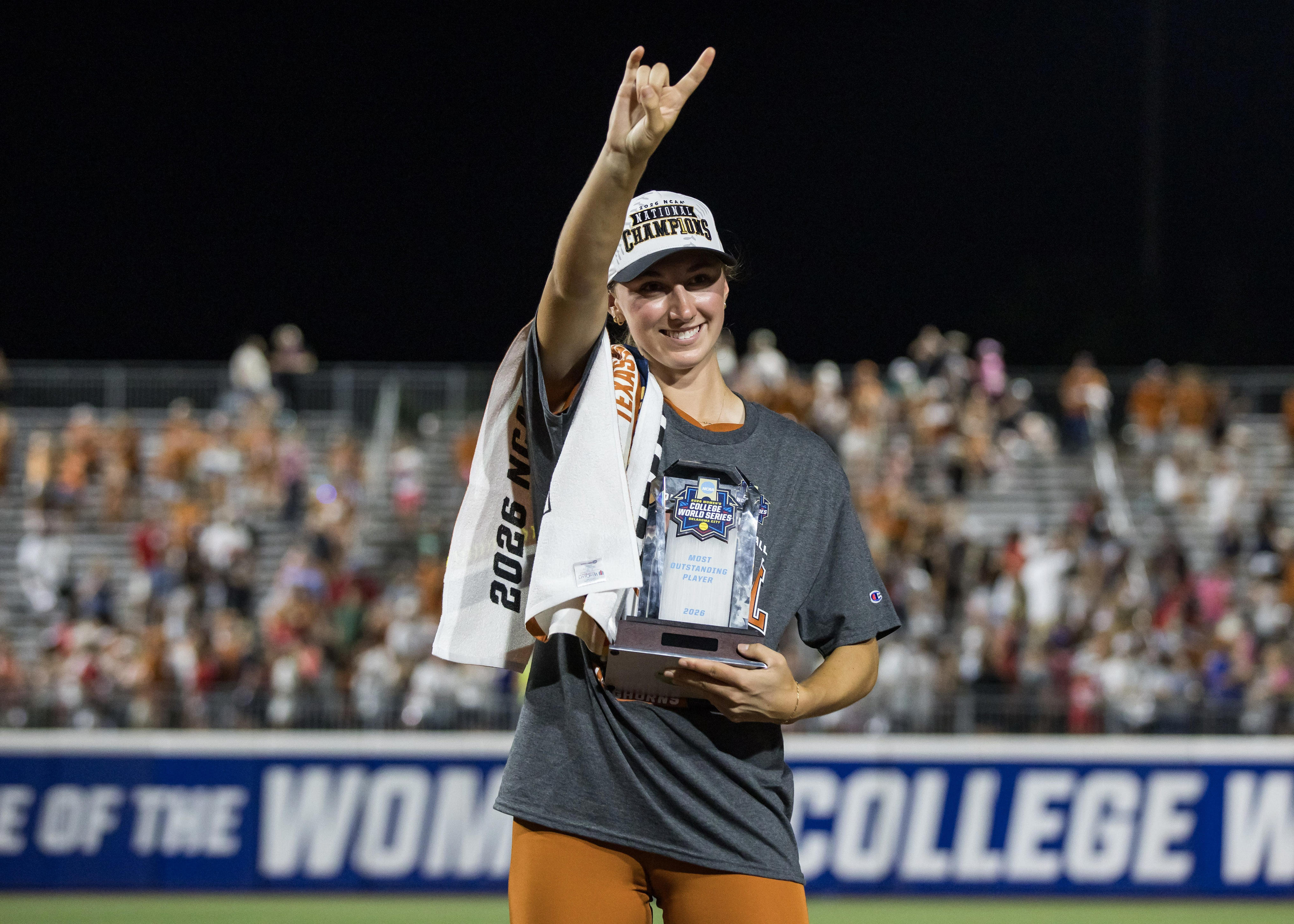 Iowa native Teagan Kavan guides Texas to second straight WCWS title
