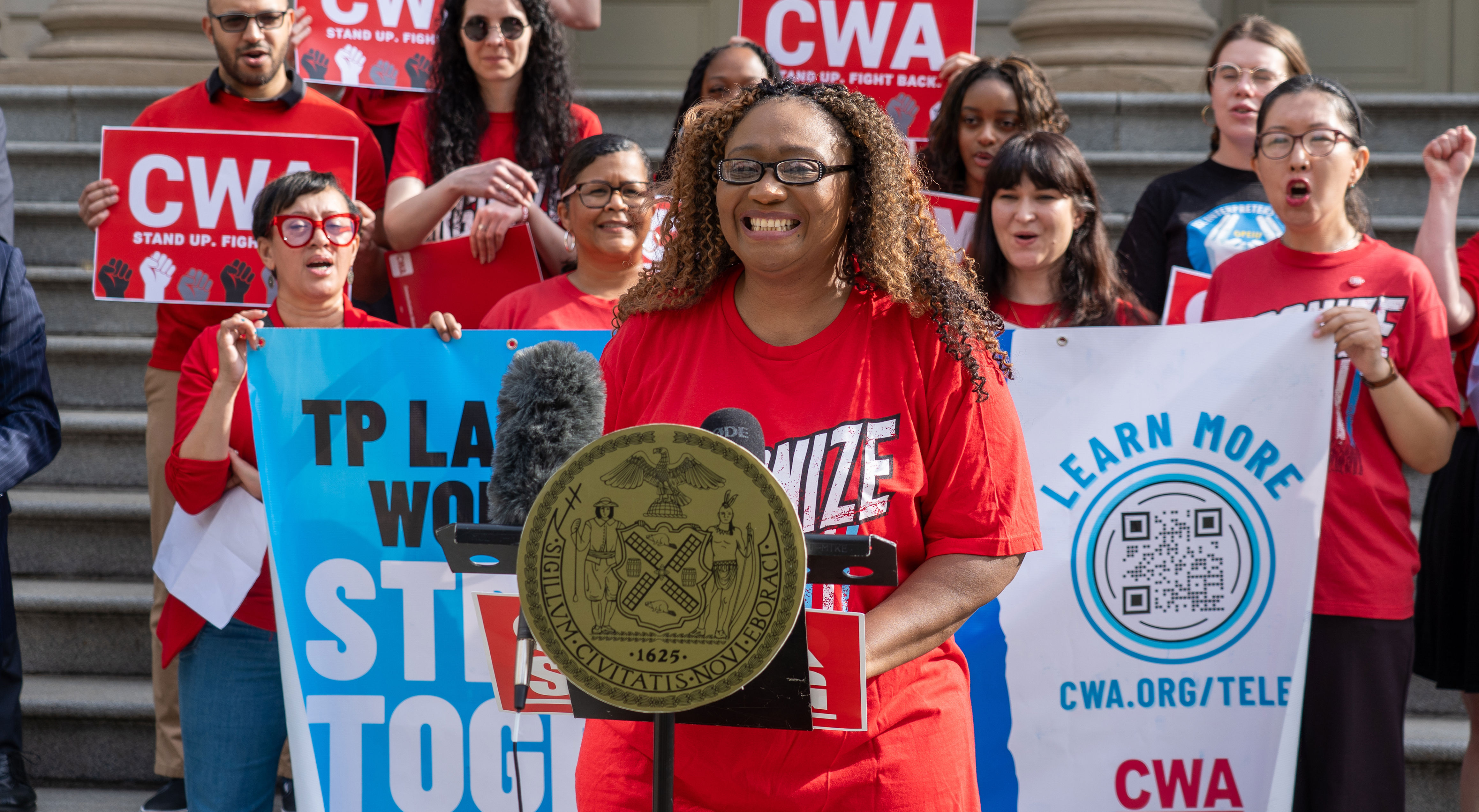 An NYC mom saw her steady full-time job turn into gig work with 18% ...
