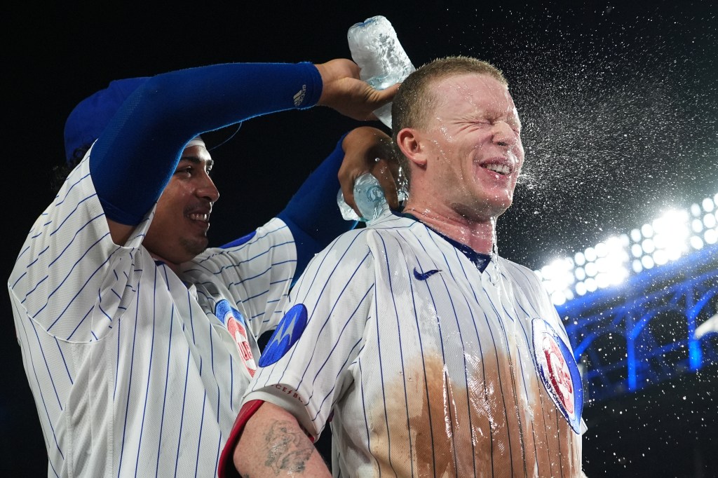 Cubs’ Pete Crow-Armstrong loses fly ball in painful scene — before ...