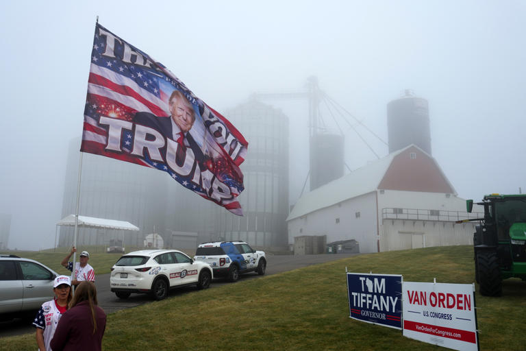 The latest: Judge blocks Trump administration’s asylum freeze on 39 ...