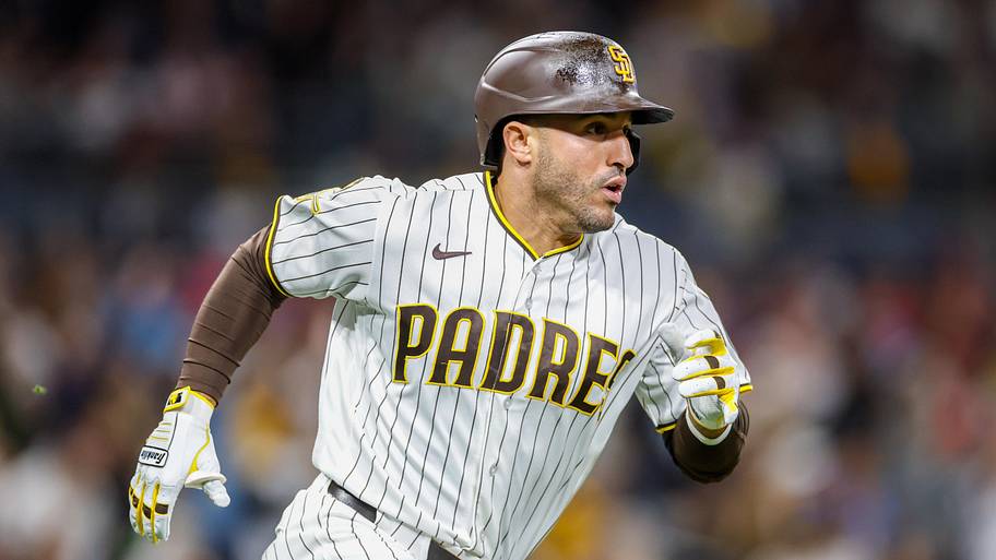 Padres can't hide their outfield depth problem after Ramón Laureano surgery
