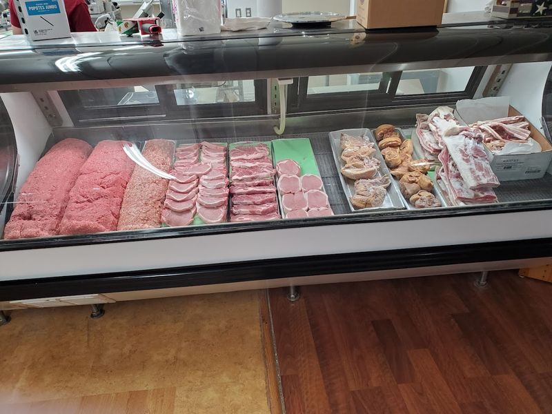 The small-town Oklahoma grocery store famous for its incredible old ...