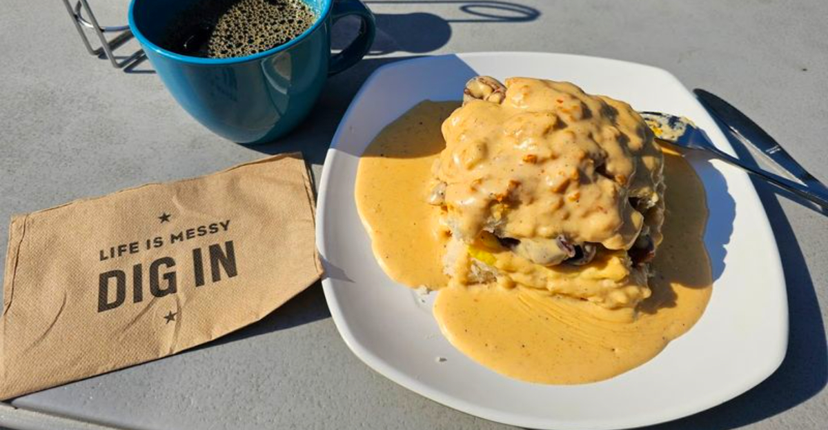 12 places with the best biscuits and gravy in America