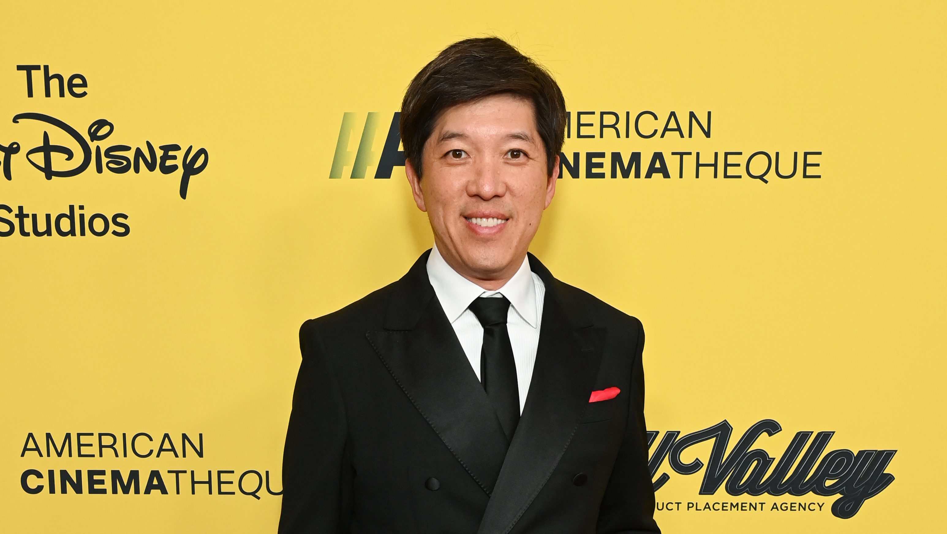 Dan Lin Says Netflix Won't Work With 'Filmmakers Who Want Theatrical'