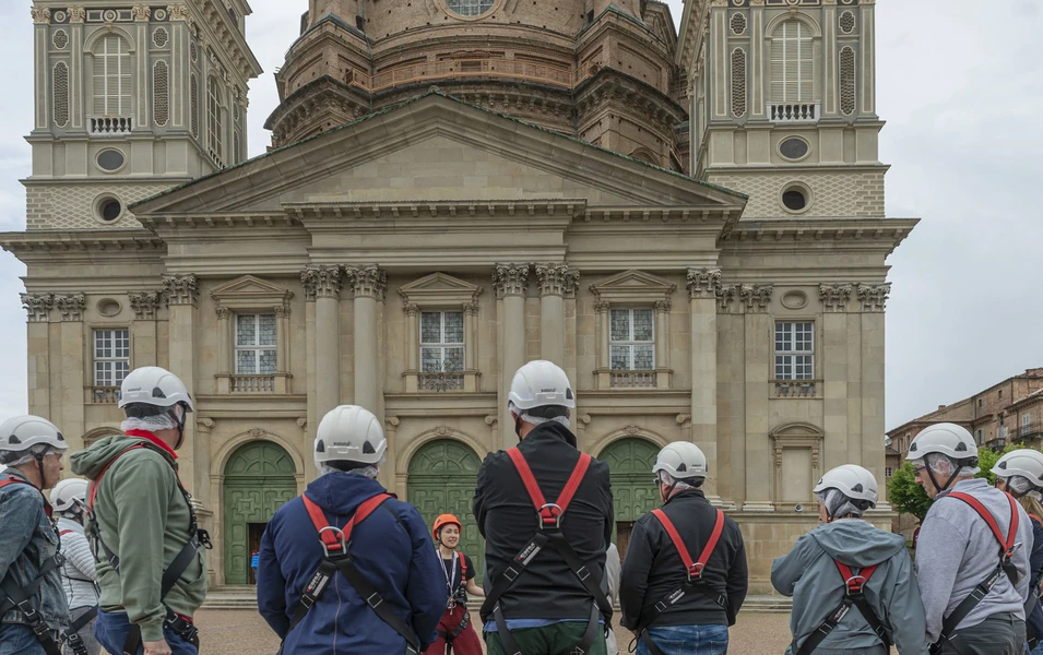 Why guided tours might be your travel sweet spot