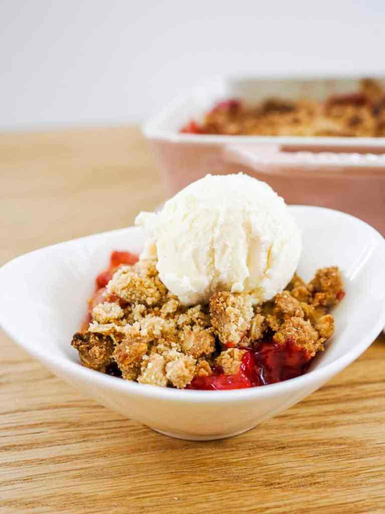 Strawberry rhubarb crisp