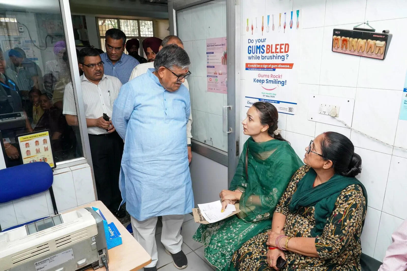 Kataria reviews facilities at Indira Holiday Home
