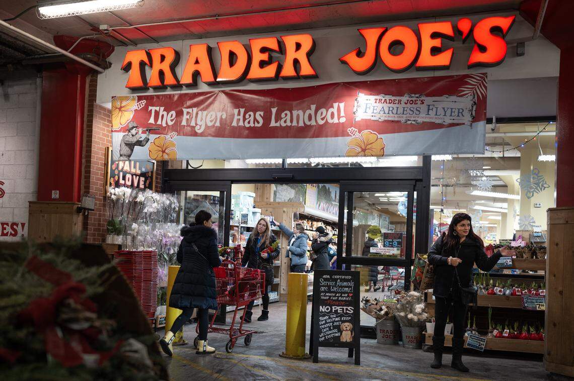 How much fiber is too much? Trader Joe's new gummy worms have a ...