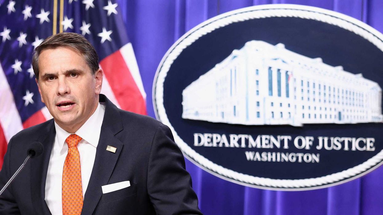 Trump DOJ's new court claim leaves CNN legal expert speechless